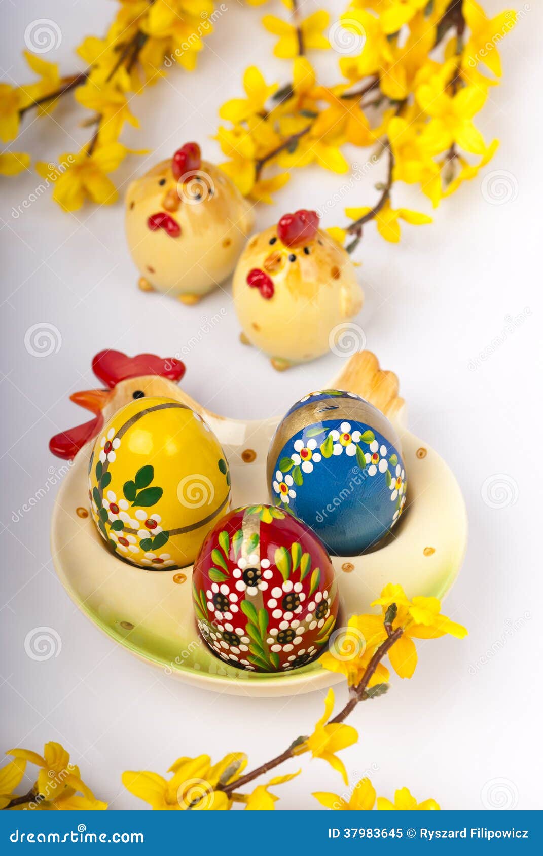 Easter Eggs on Ceramic Plate Stock Image - Image of shape, pattern ...