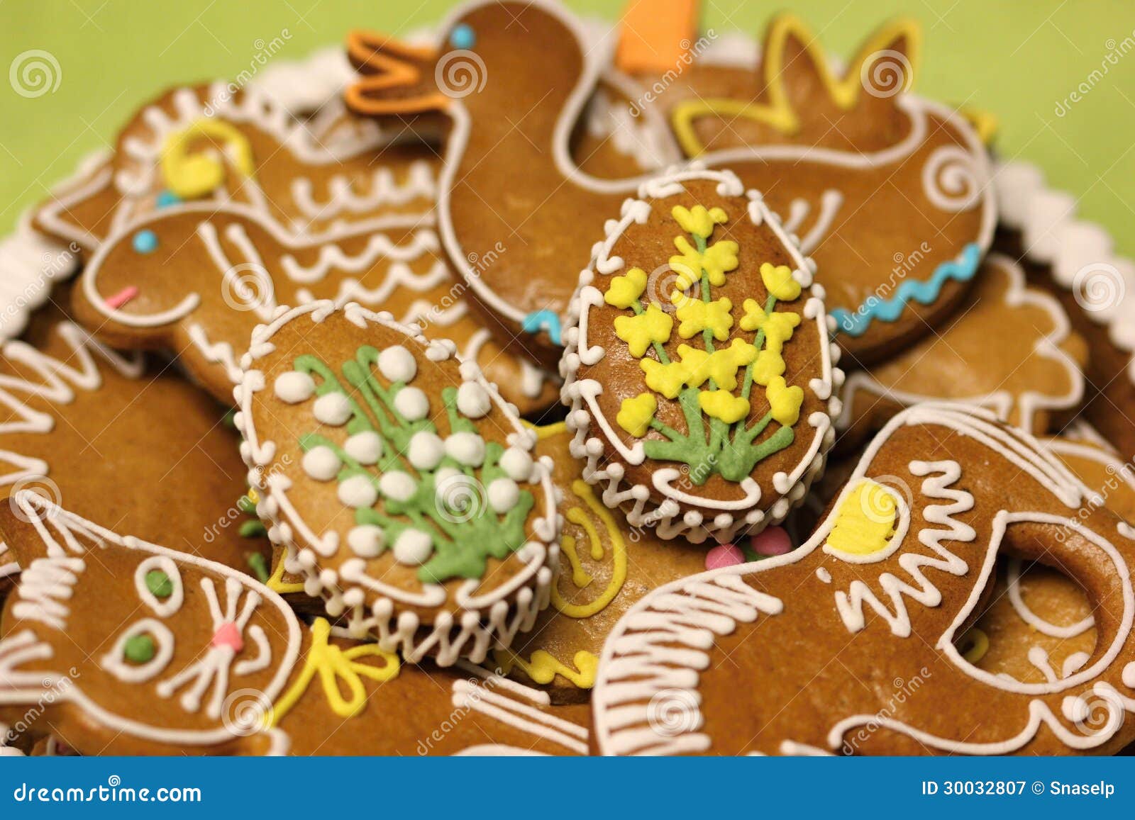 Easter gingerbread cookies stock image. Image of easter - 30032807