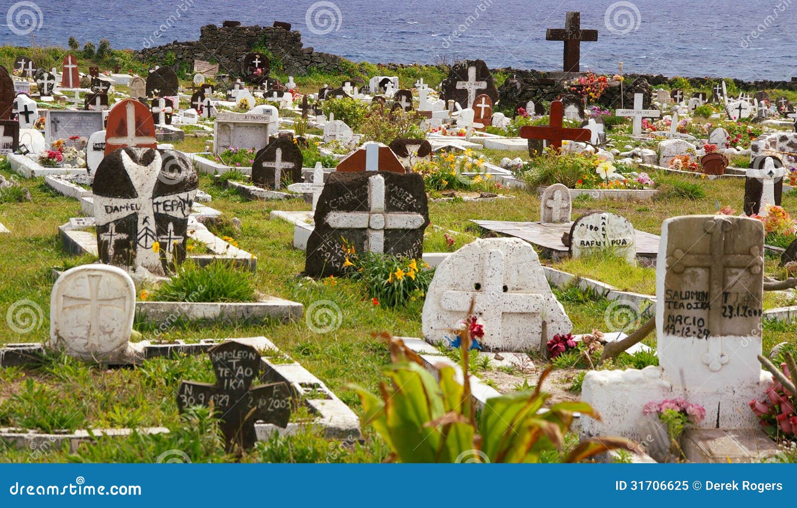 Easter Island Cemetery editorial image. Image of tombstone - 31706625