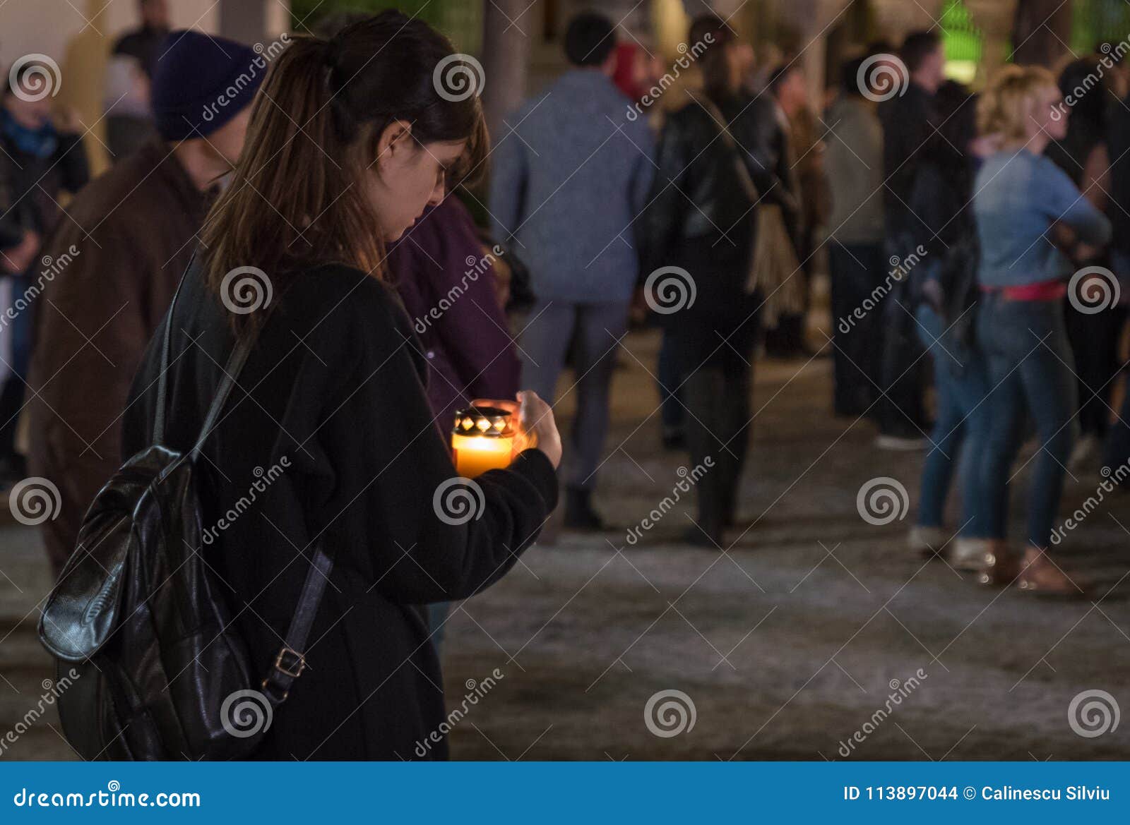 Easter Light Procession at Bucharest Patriarchal Cathedral Editorial ...