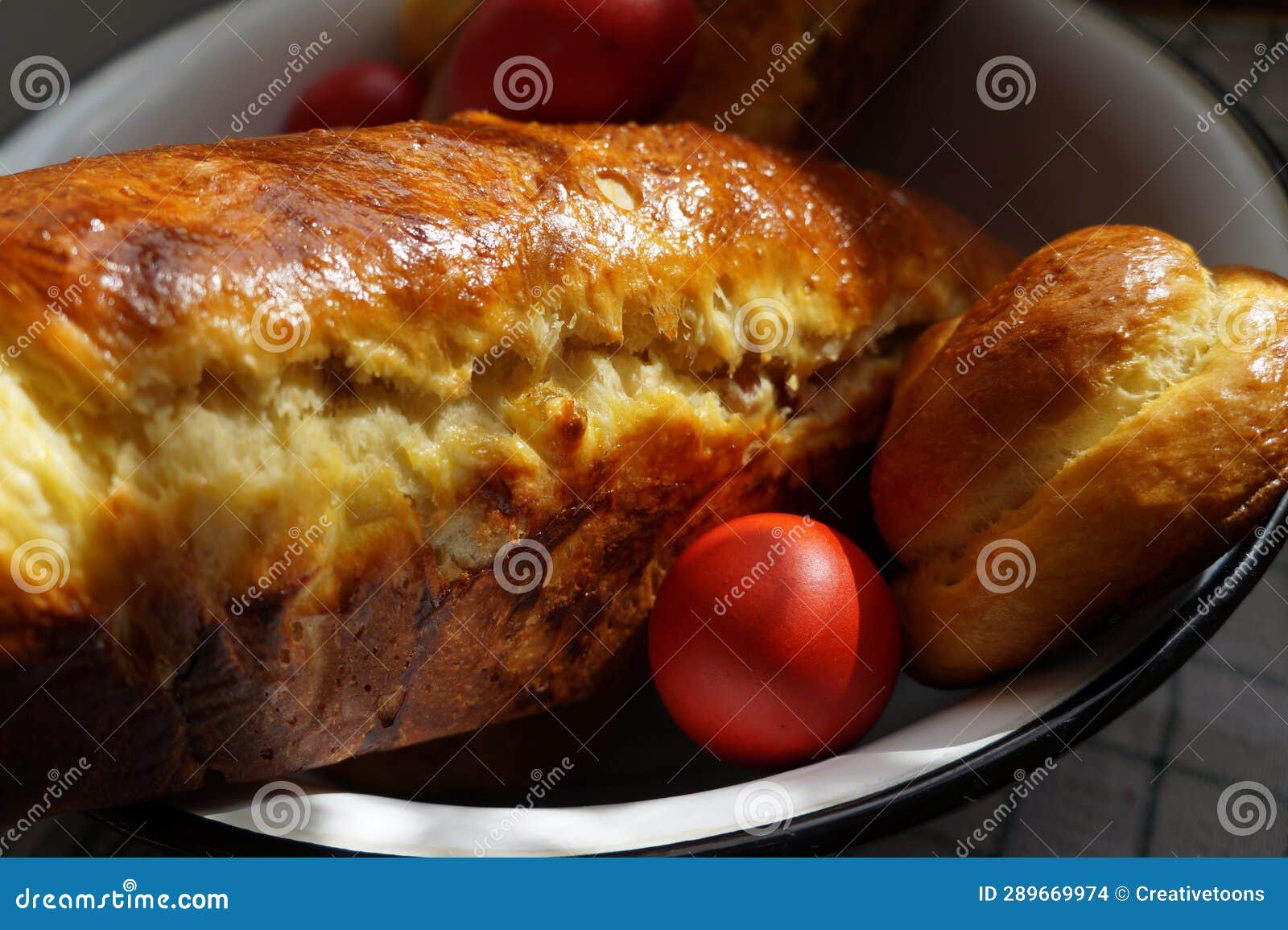 Easter Romanian Bread. Traditional Sweet Bread and Red Eggs for Easter ...