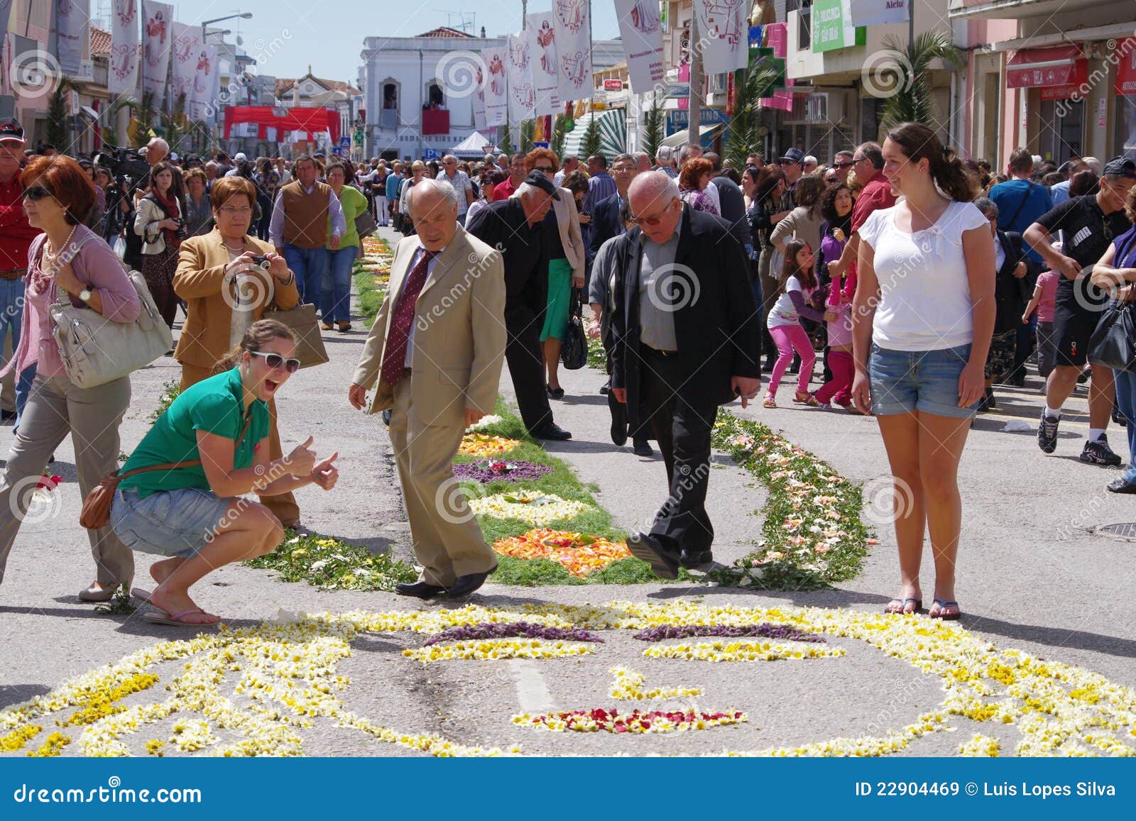 Easter Sunday procession editorial stock image. Image of green - 22904469
