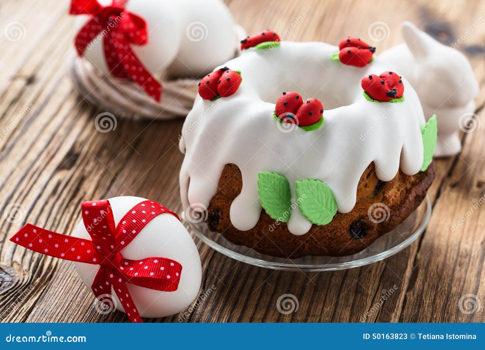 Easter sweet ring cake stock image. Image of holiday - 50163823