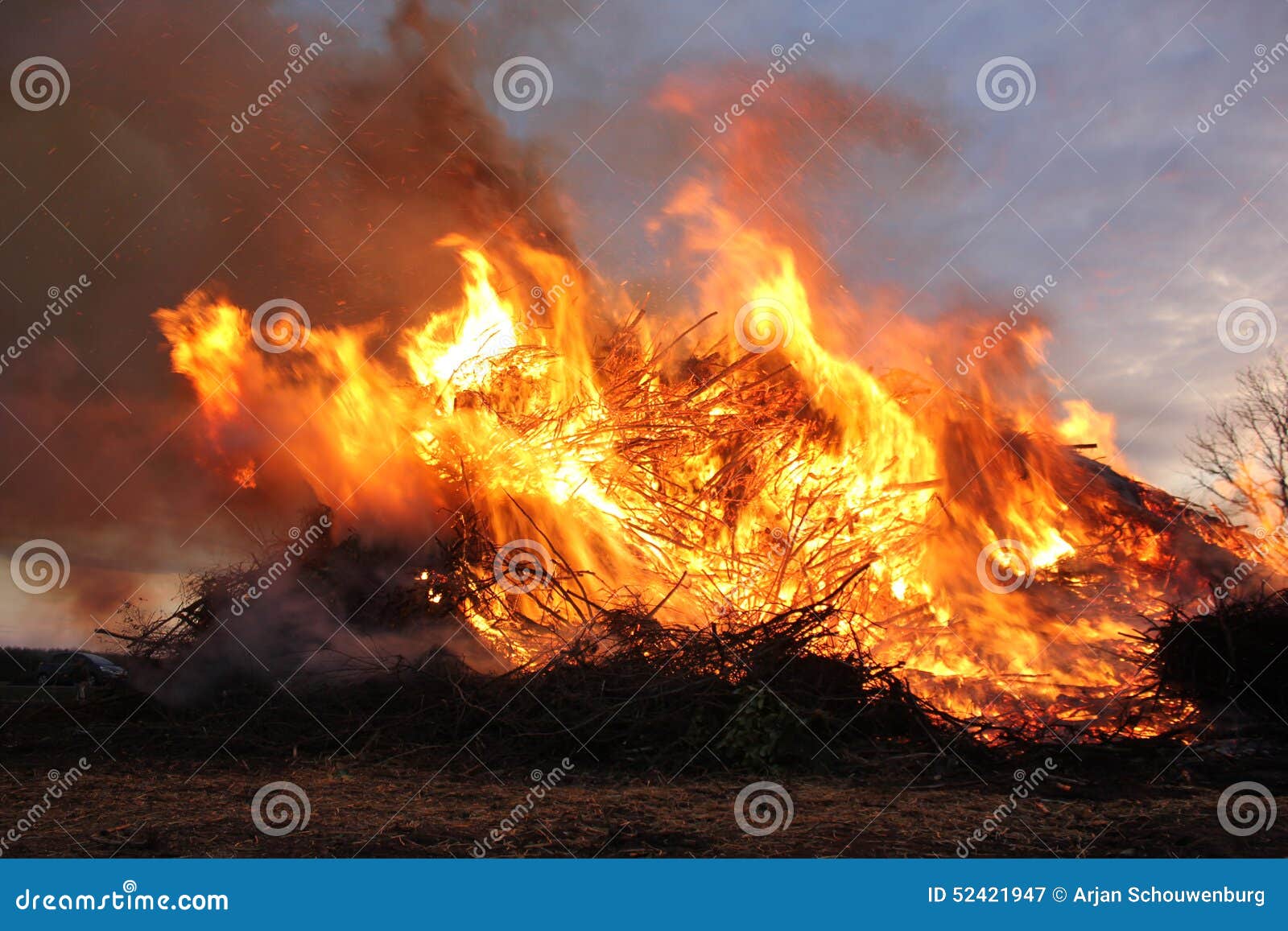 Easterfire stock image. Image of explosion, paasbult - 52421947
