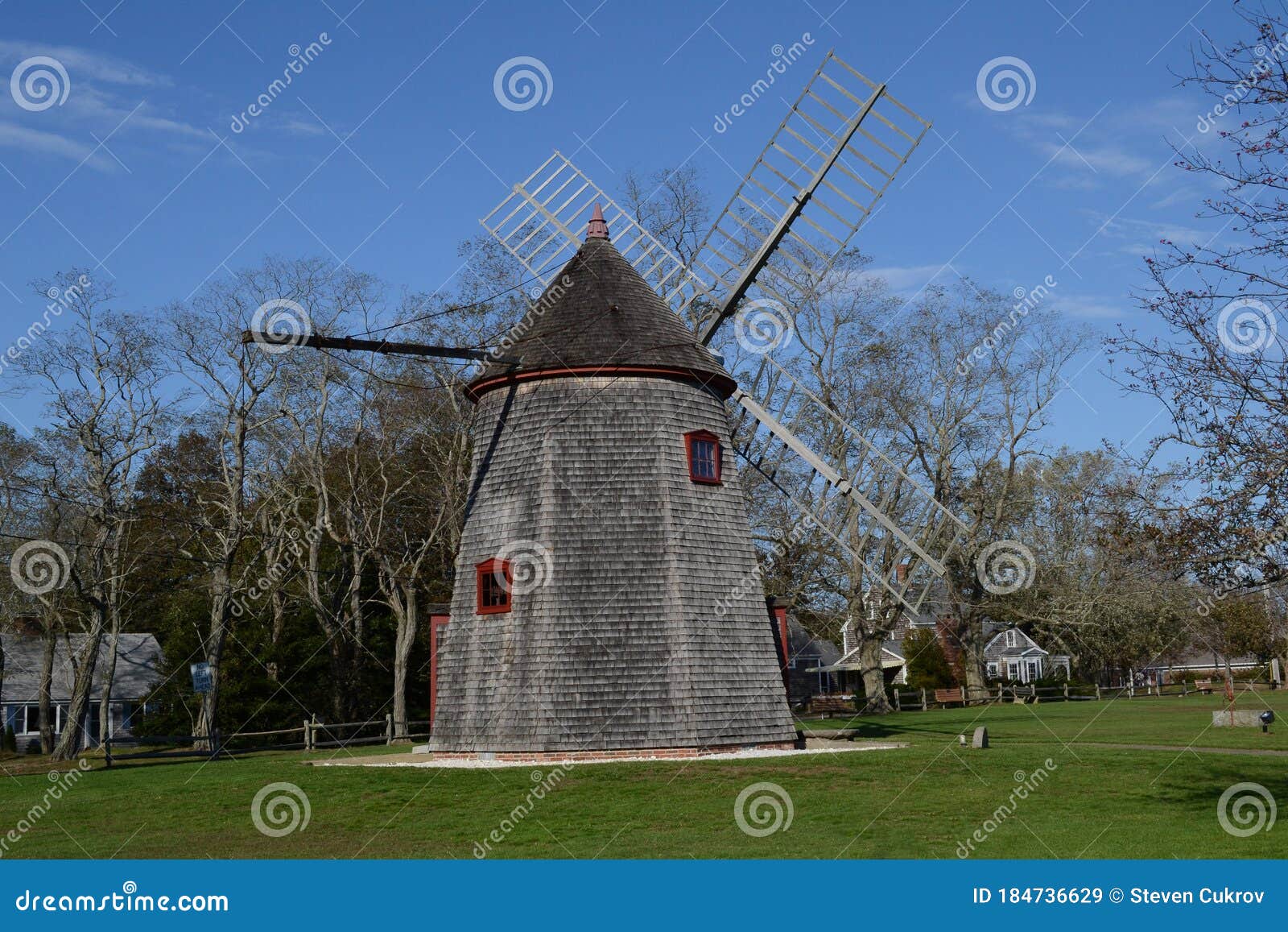 Eastham Windmill editorial stock image. Image of windmill - 184736629
