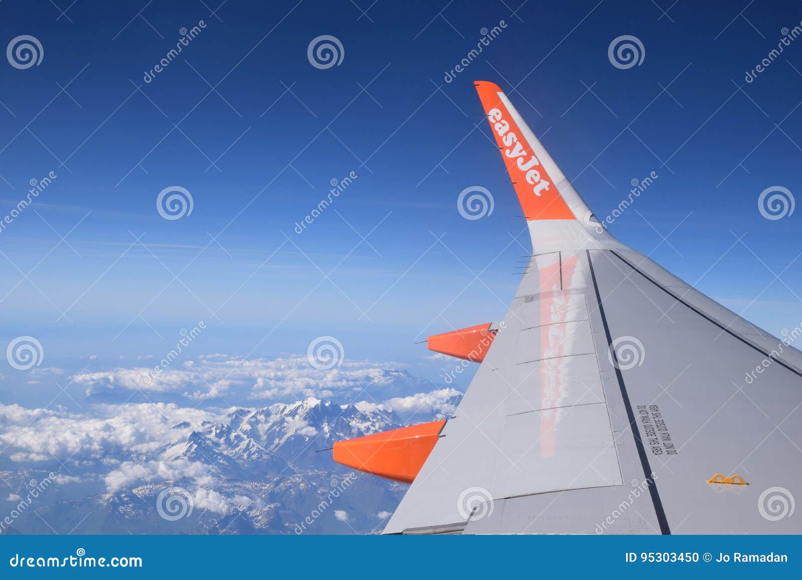 Easy Jet Plane View from the Sky Editorial Image - Image of view, plane ...
