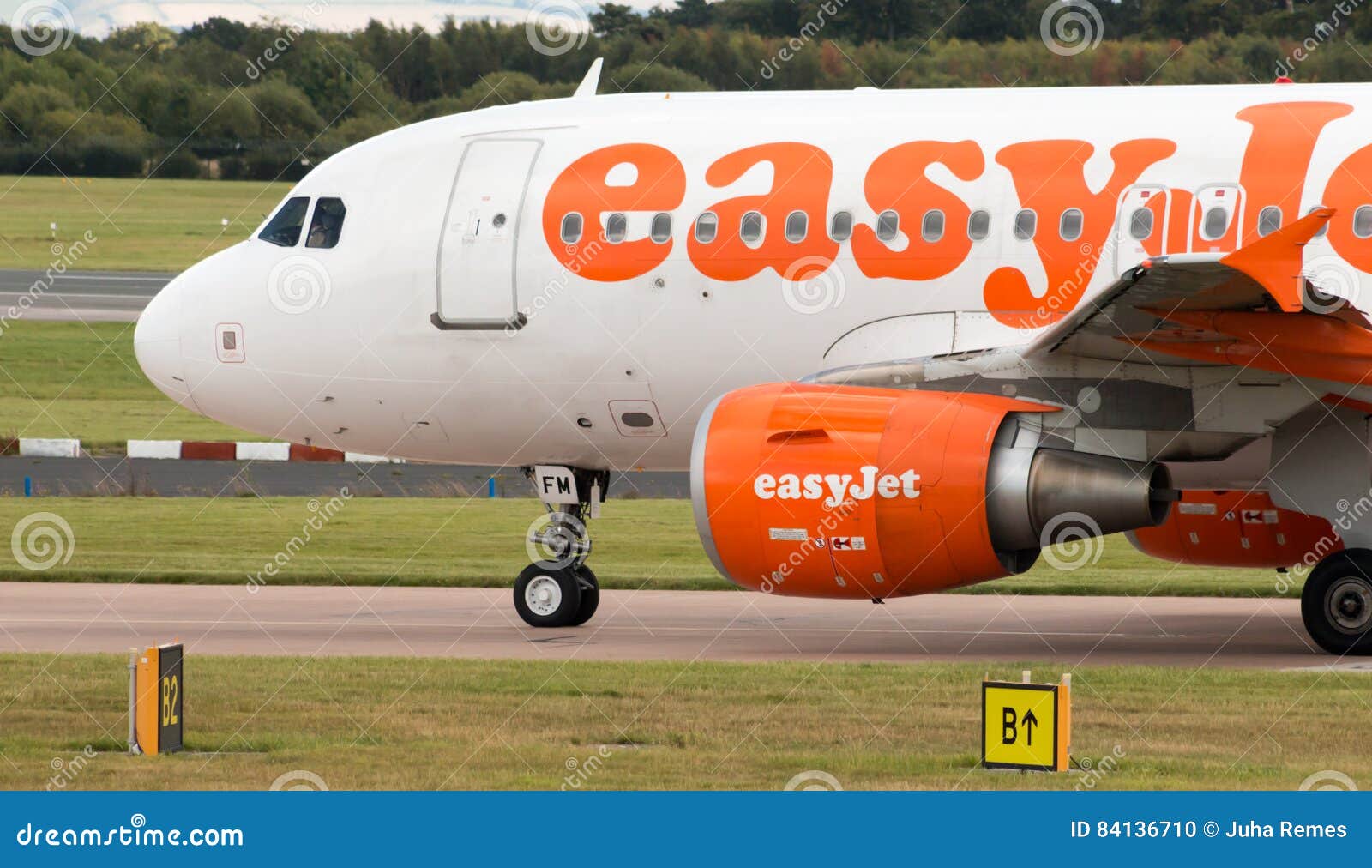 Easyjet Airbus A319 imagen editorial. Imagen de entregue - 84136710