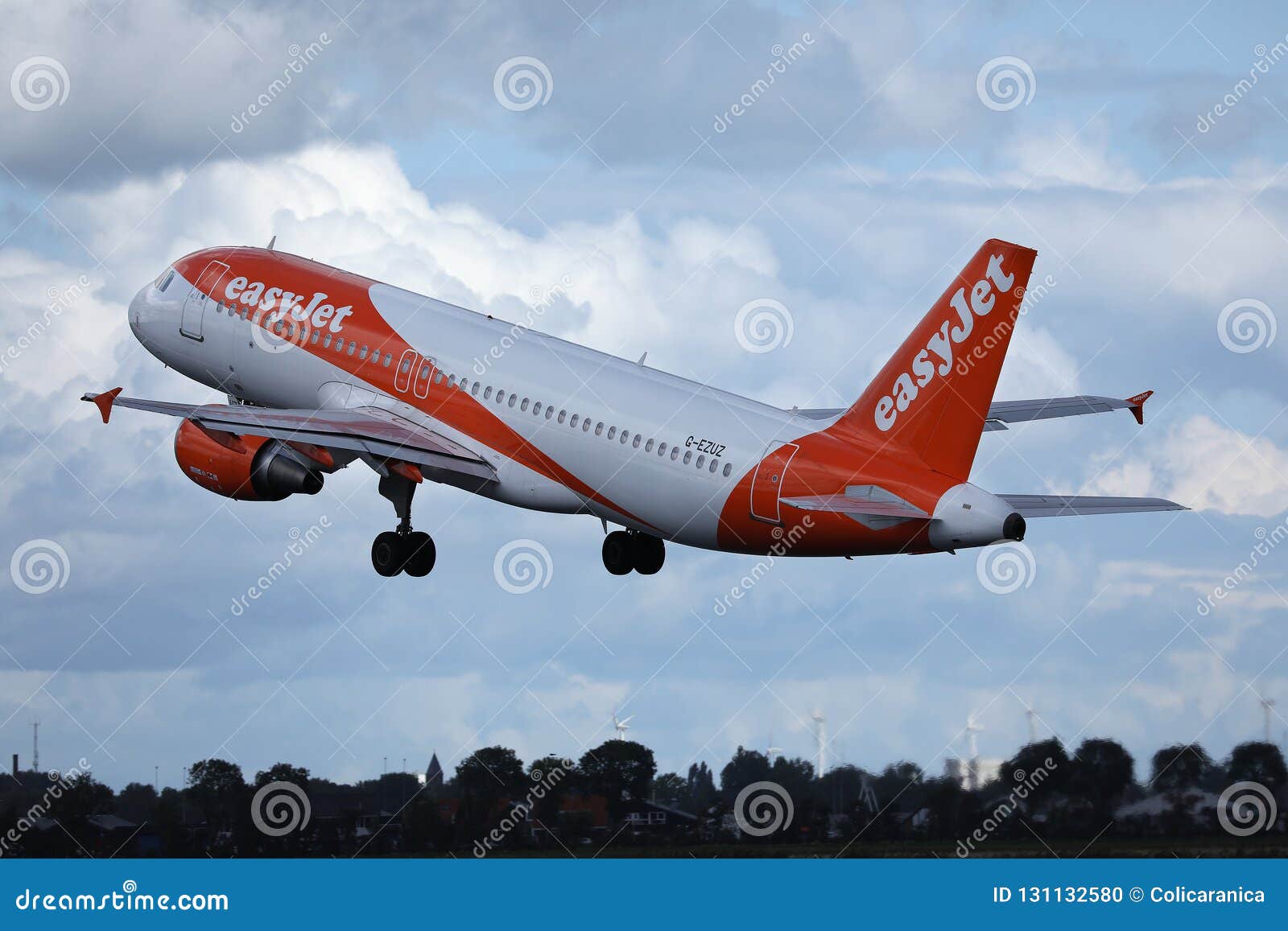 Easyjet plane taking off editorial image. Image of airport - 131132580