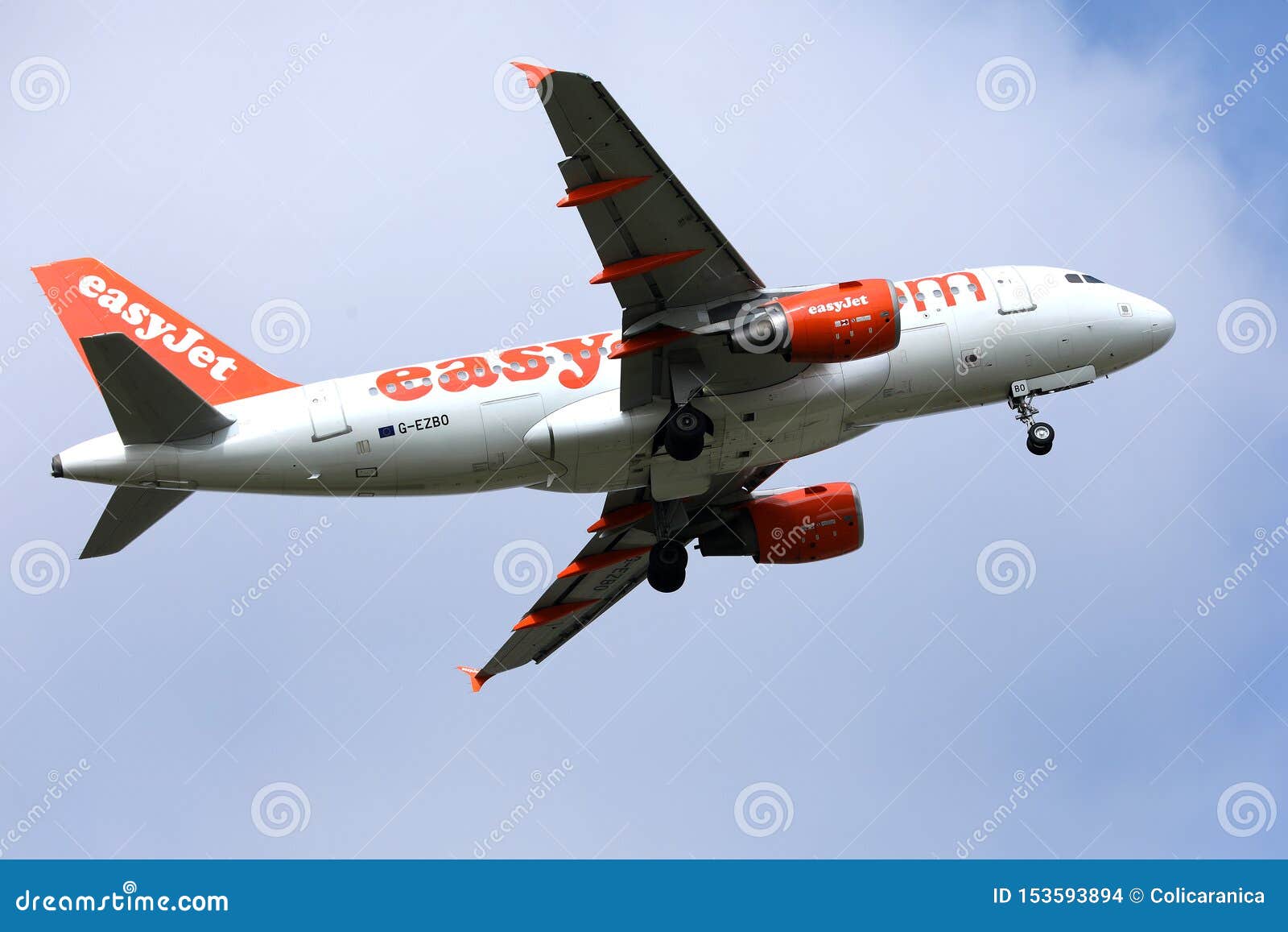 Easyjet Plane Flying Up in the Sky Editorial Stock Image - Image of ...