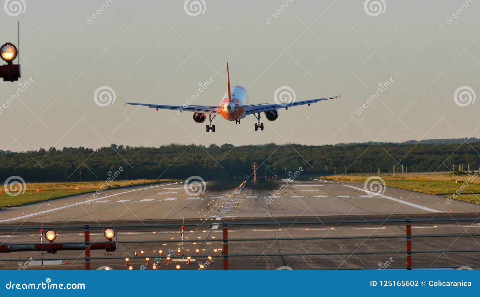 EasyJet Plane Landing on Runway Editorial Photography - Image of ...