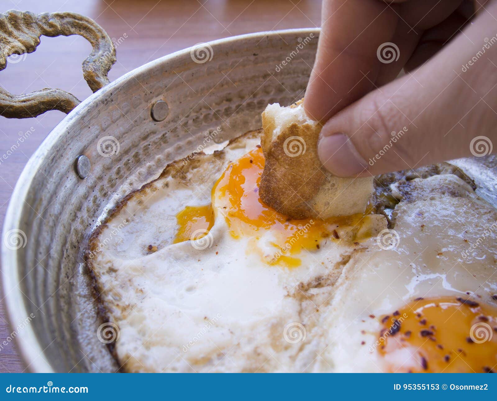 Eat eggs in the pan stock image. Image of lunch, bread - 95355153