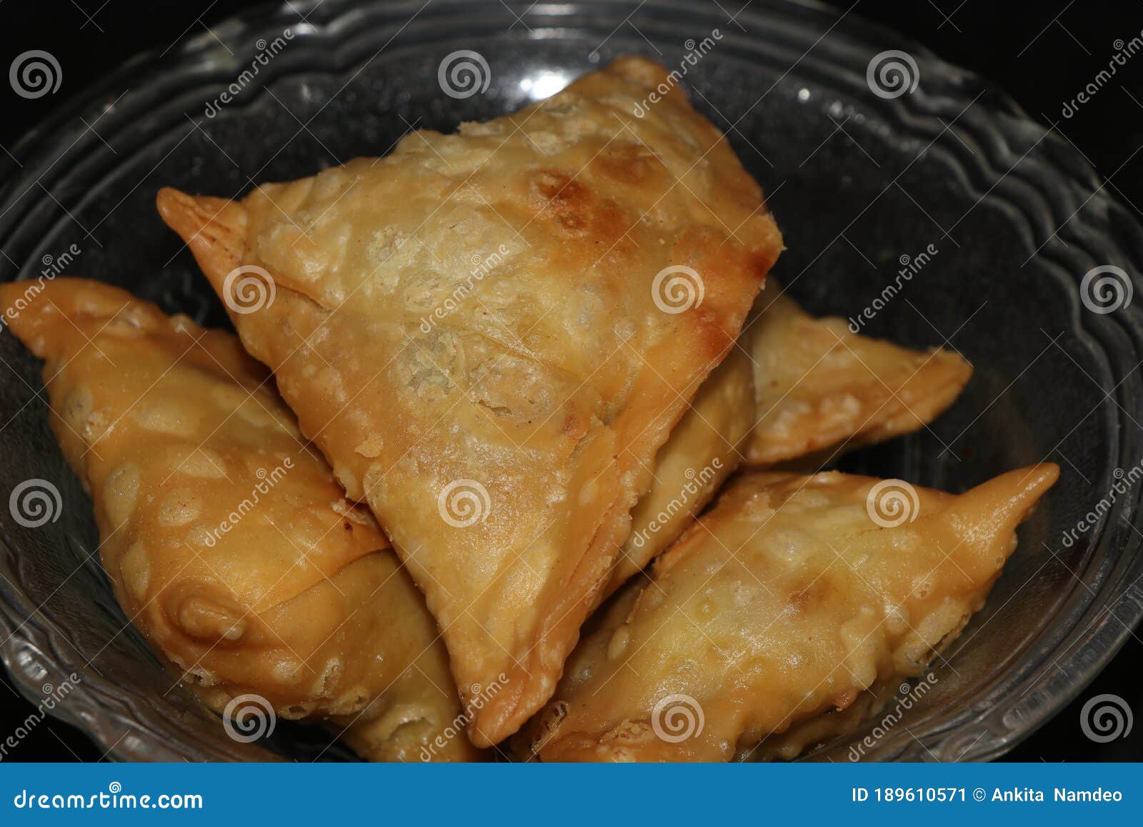 Eat Samosa with Tomato Ketchup Stock Image - Image of dish, cookery ...
