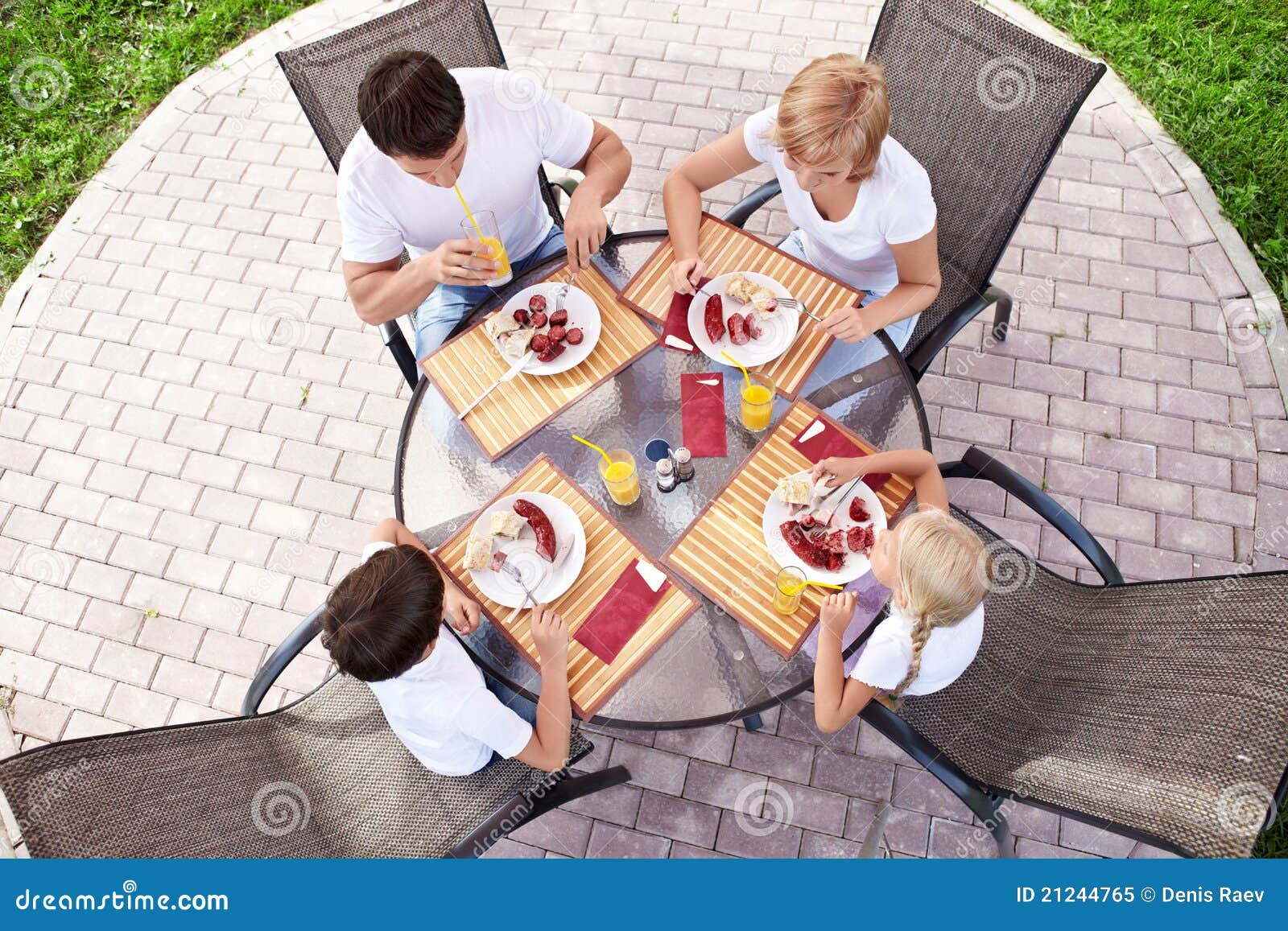 Eating stock image. Image of humen, children, outdoors - 21244765