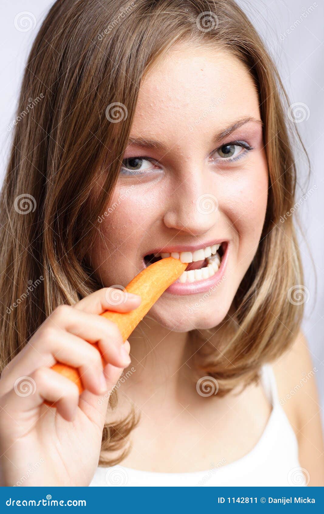 Eating carrot stock image. Image of health, young, holding - 1142811