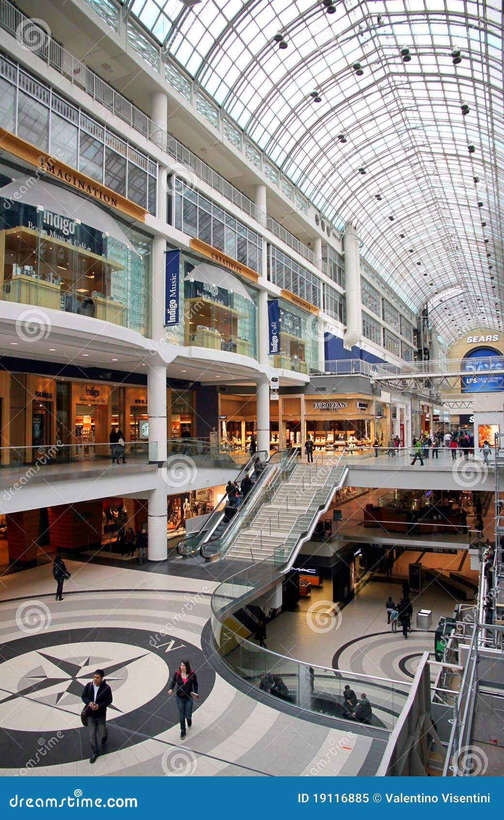 Eaton Centre editorial image. Image of color, crowd, city - 19116885
