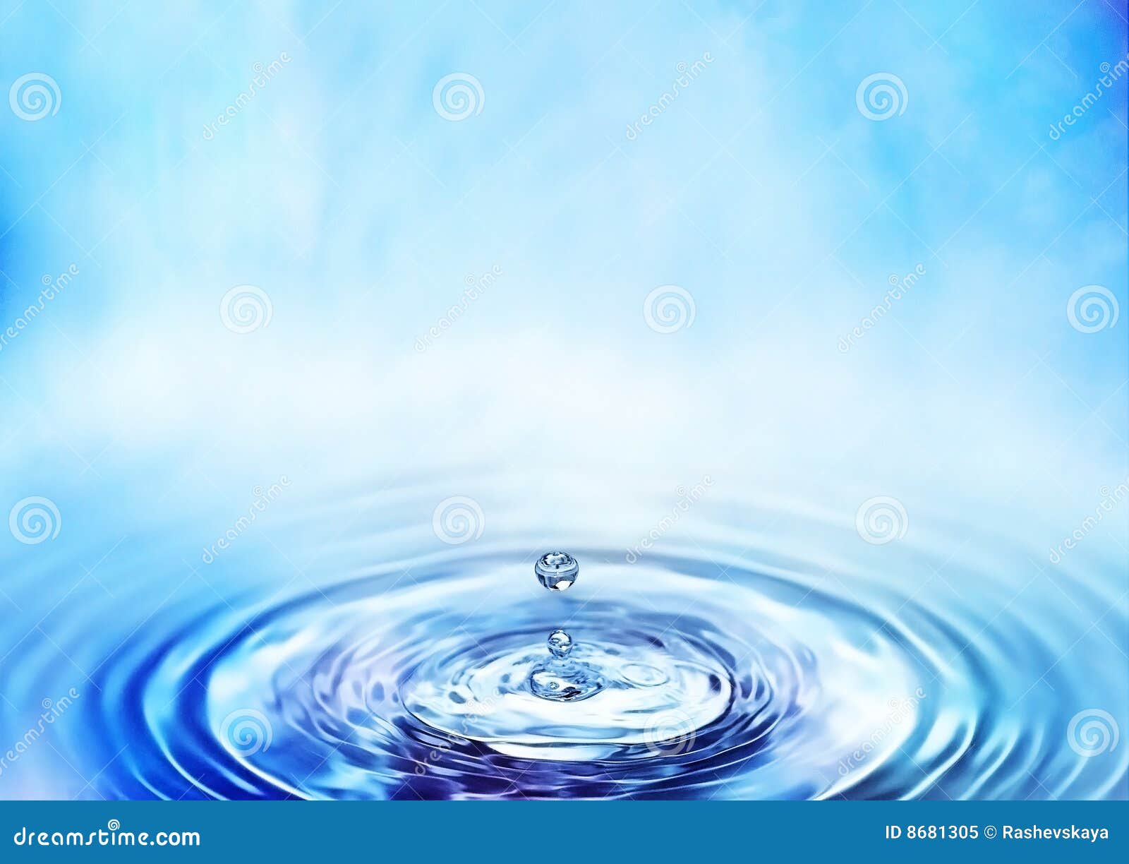 Eau propre image stock. Image du égouttement, horizontal - 8681305