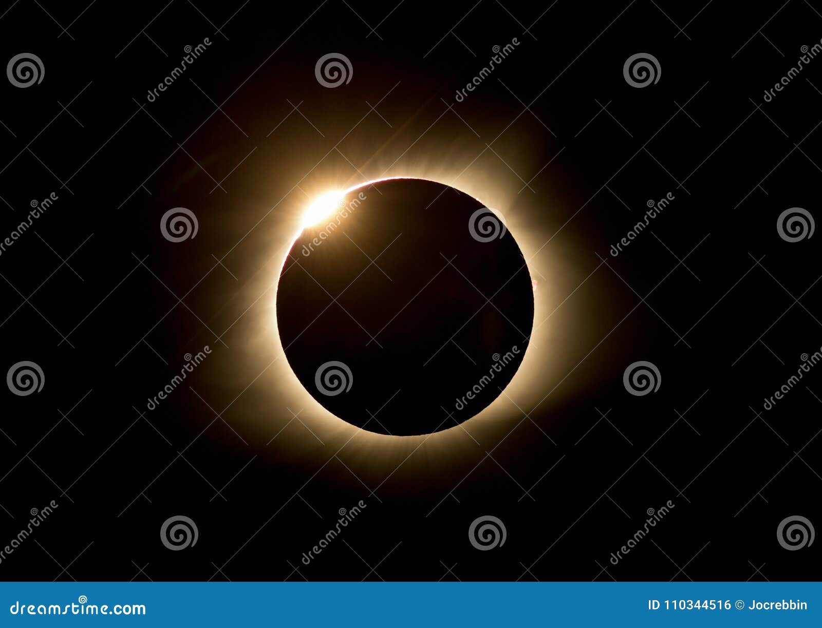 Eclipse 2017 Beginning Diamond Ring Effect Stock Photo - Image of ...