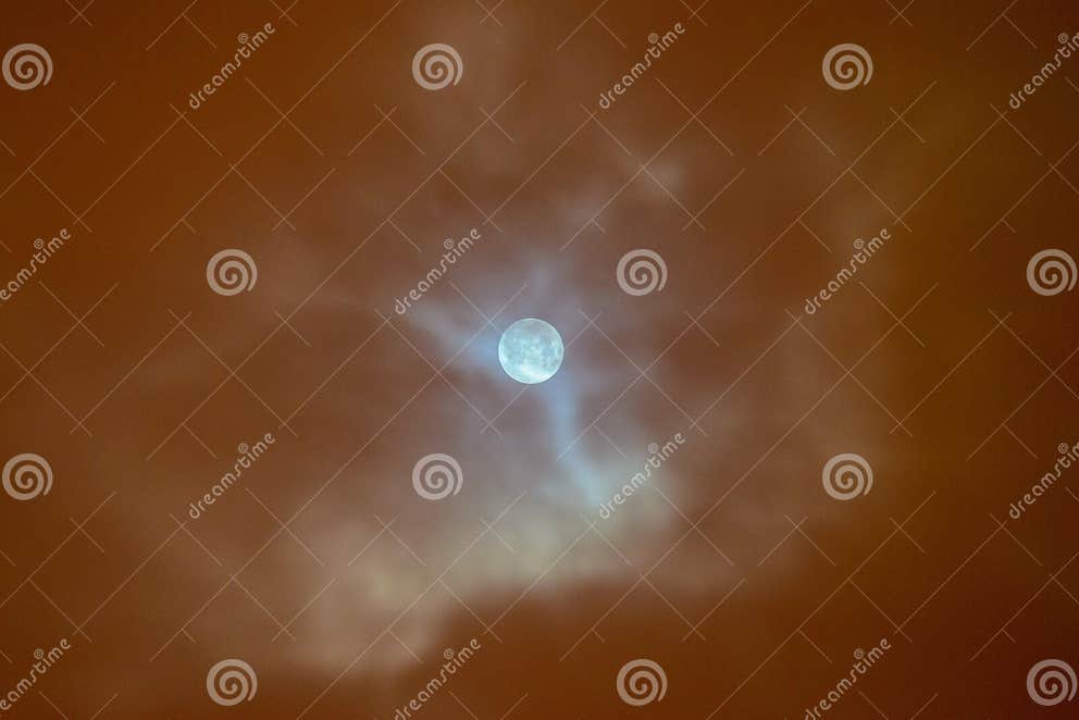 Eclipse Da Lua Na Lua Cheia Lua Super Do Sangue Azul Foto de Stock - Imagem de terra, editorial ...