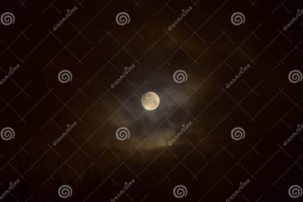 Eclipse Da Lua Na Lua Cheia Lua Super Do Sangue Azul Foto de Stock - Imagem de celeste, azul ...