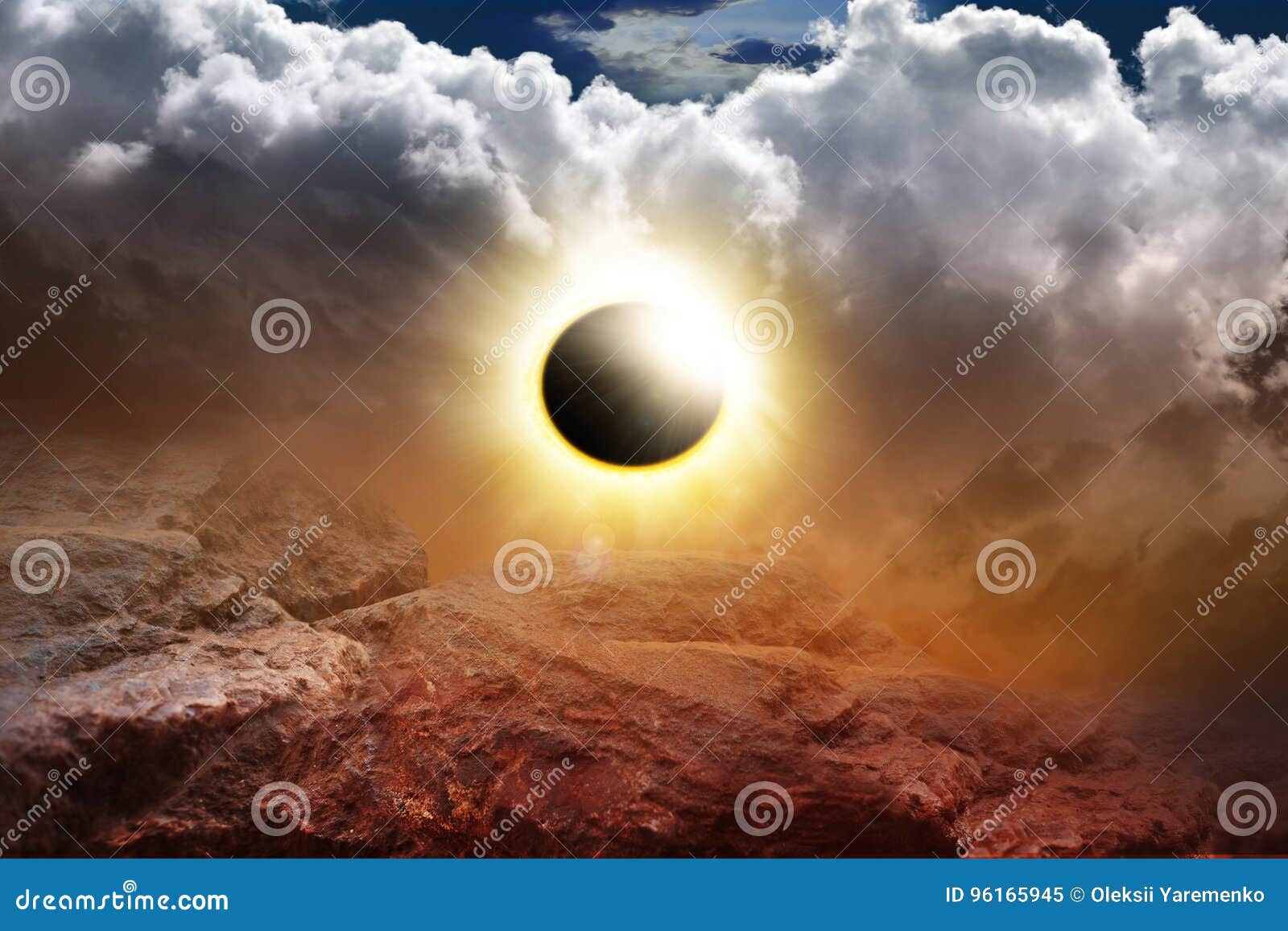 Eclipse Solar Apocalipse Da Fantasia Imagem de Stock - Imagem de nuvem ...