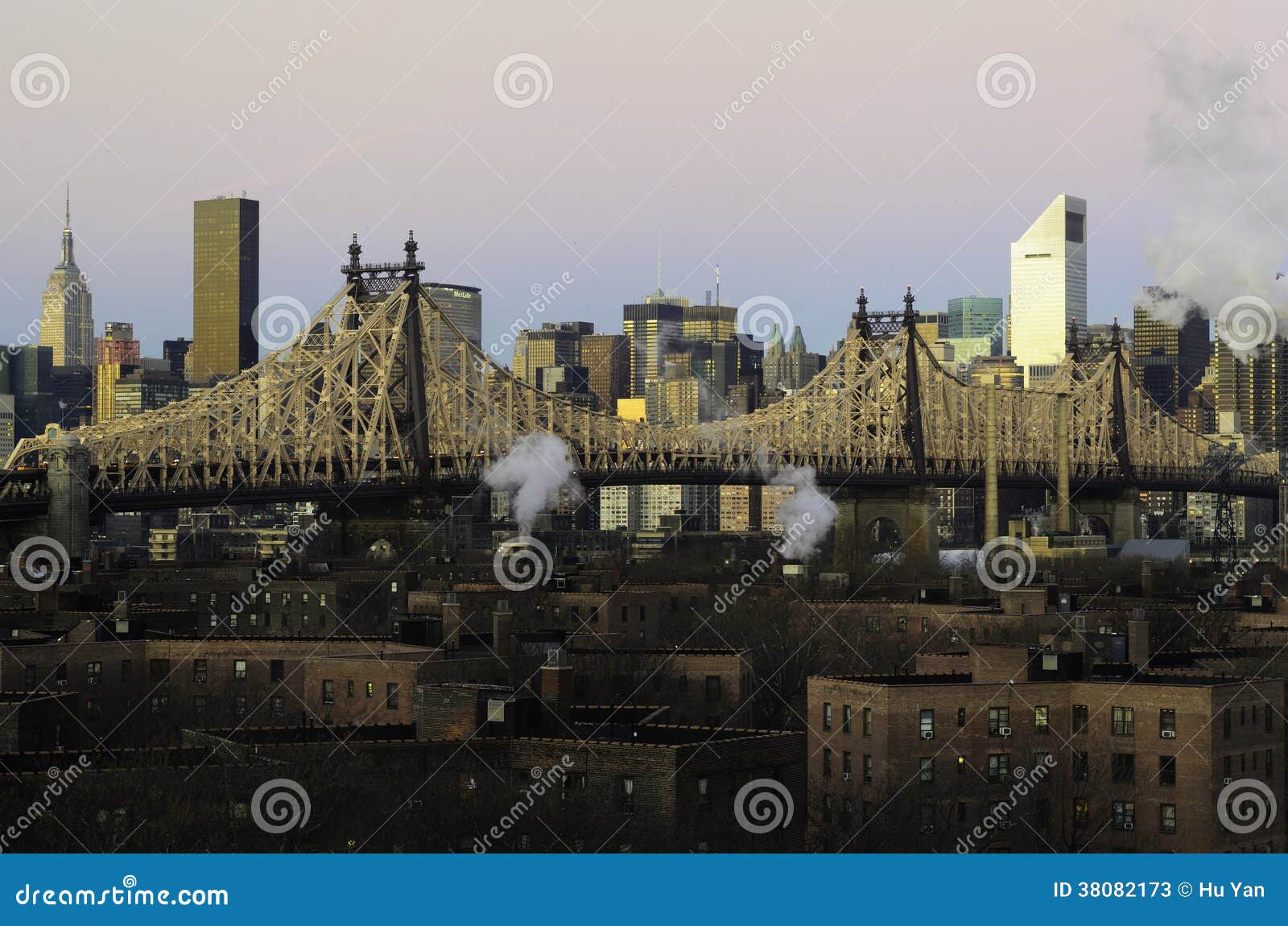 Ed Koch Queensboro Bridge editorial stock photo. Image of east - 38082173