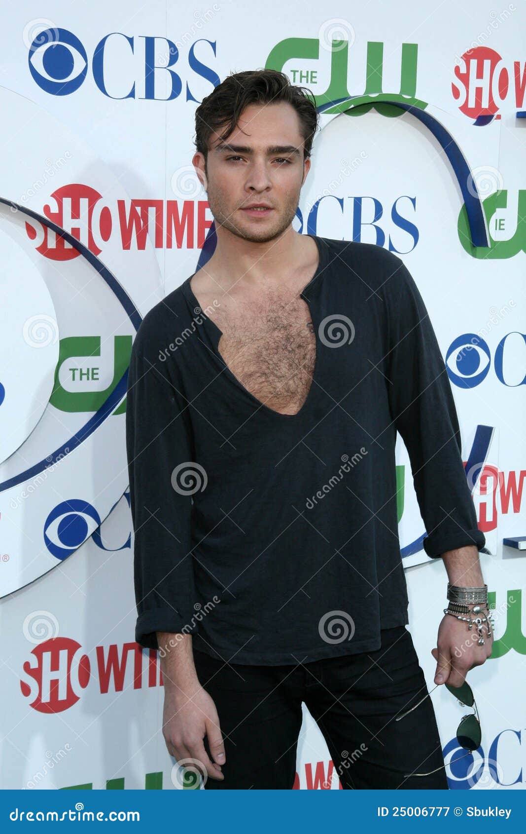 Ed Westwick editorial photography. Image of hotel, beverly - 25006777