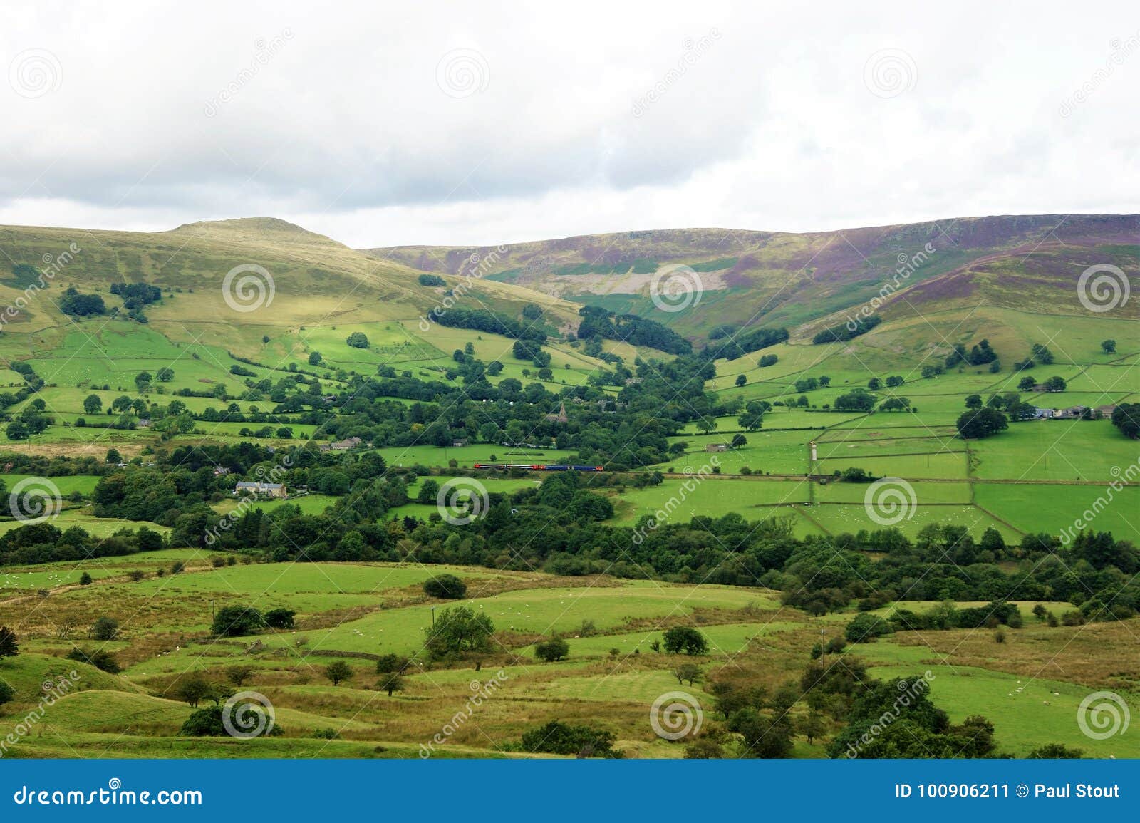 The Edale Valley. stock image. Image of derbyshire, fields - 100906211
