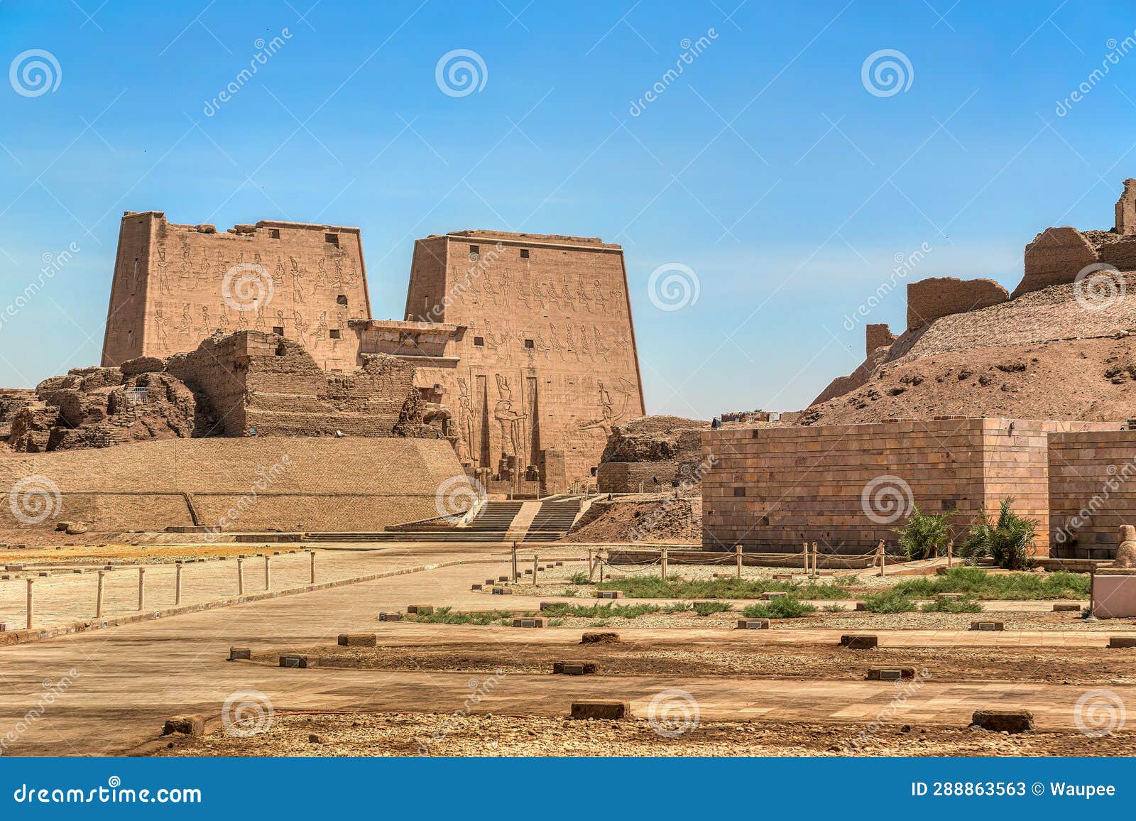 Temple of Horus, Edfu (Idfu, Edfou, Behdet), Egypt Stock Image - Image ...