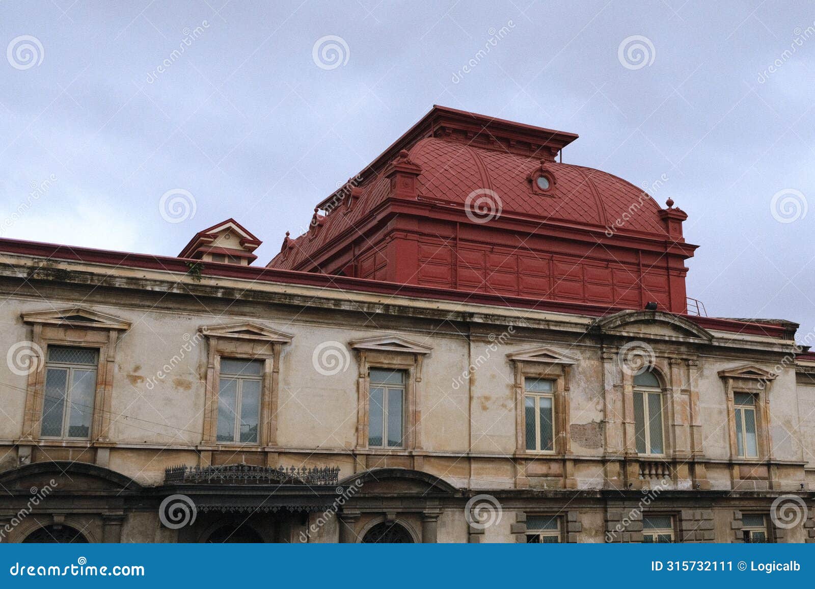Edificio Antiguo De Costa Rica Imagen de archivo - Imagen de verano ...