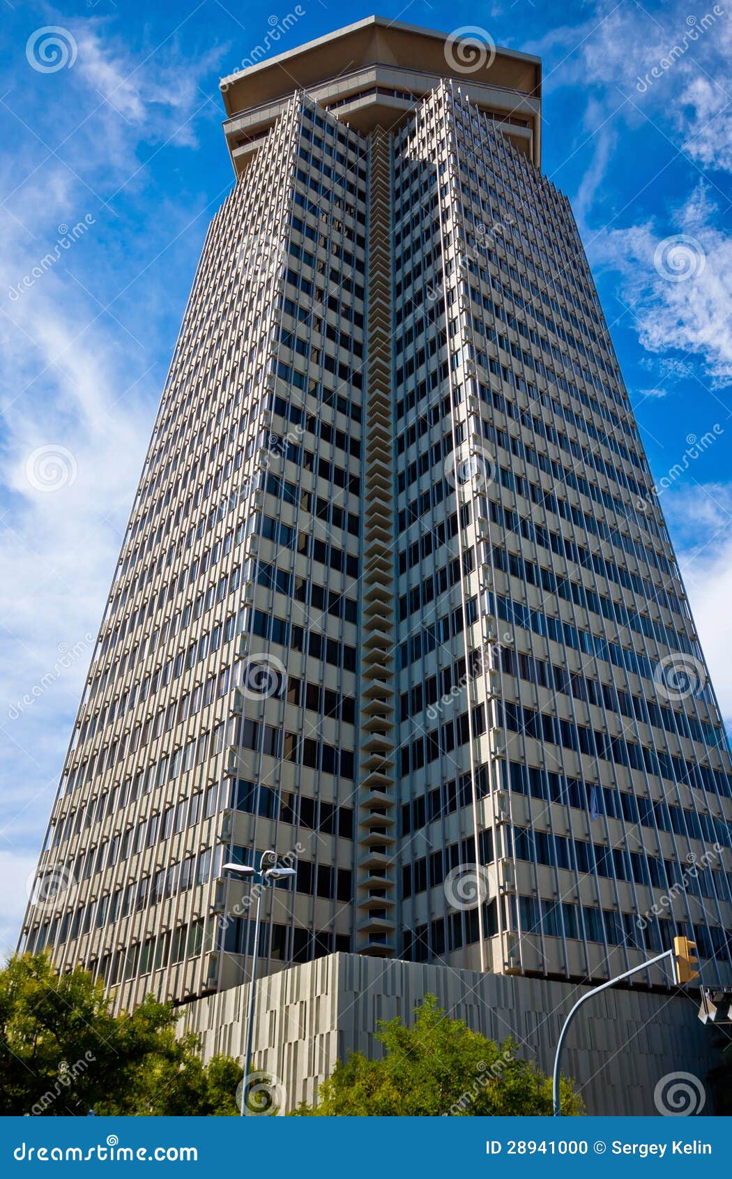 Edificio Colon Royalty-Free Stock Photography | CartoonDealer.com #29305913