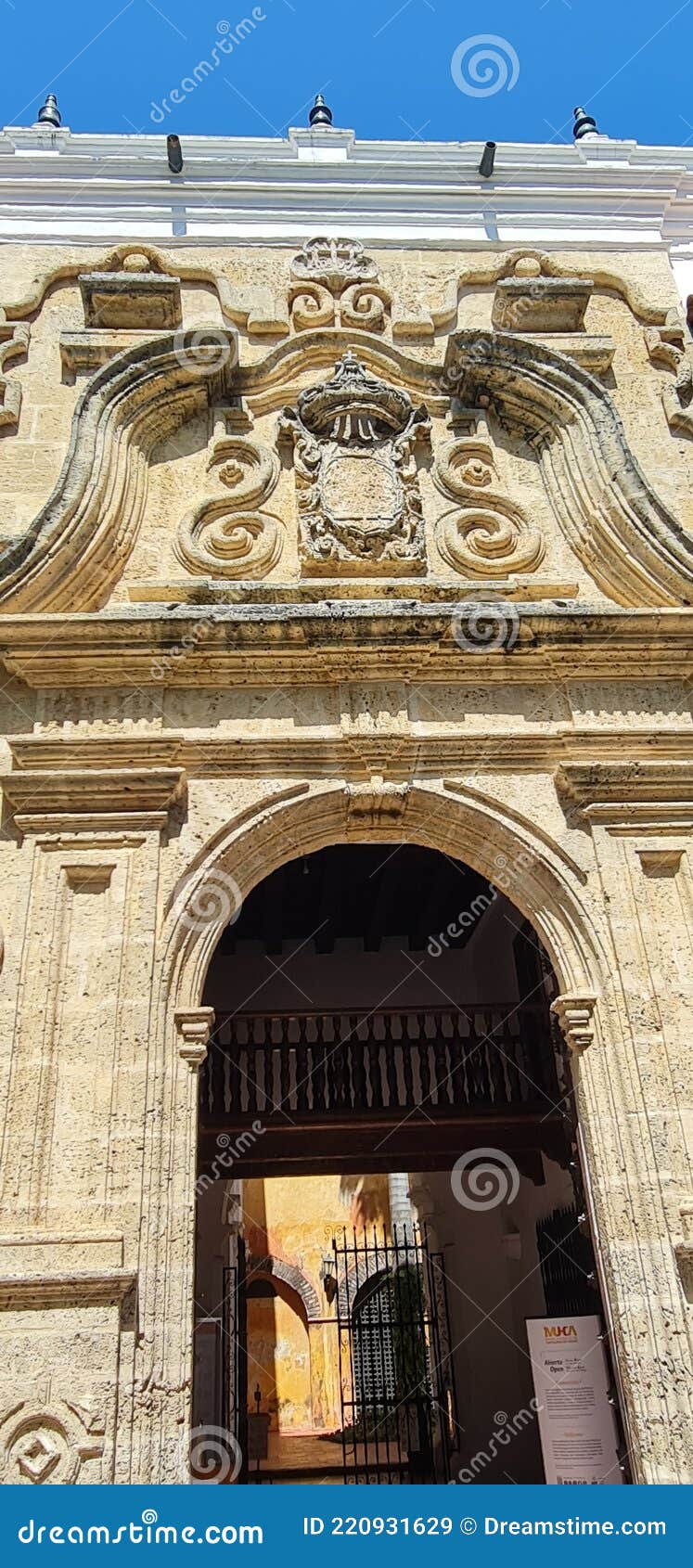 Edificio Colonial Centro Cultura Hispana Imagen de archivo - Imagen de ...