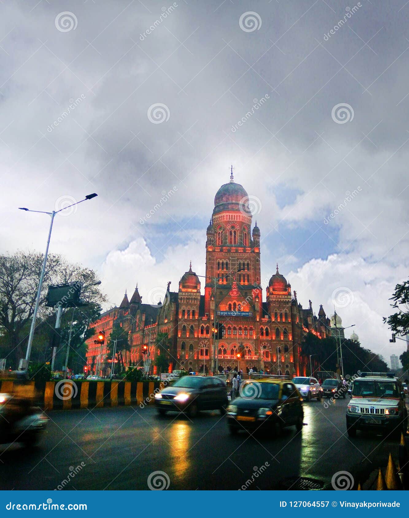 Edificio De Brihan Mumbai Municipal Corporation Fotografía editorial ...