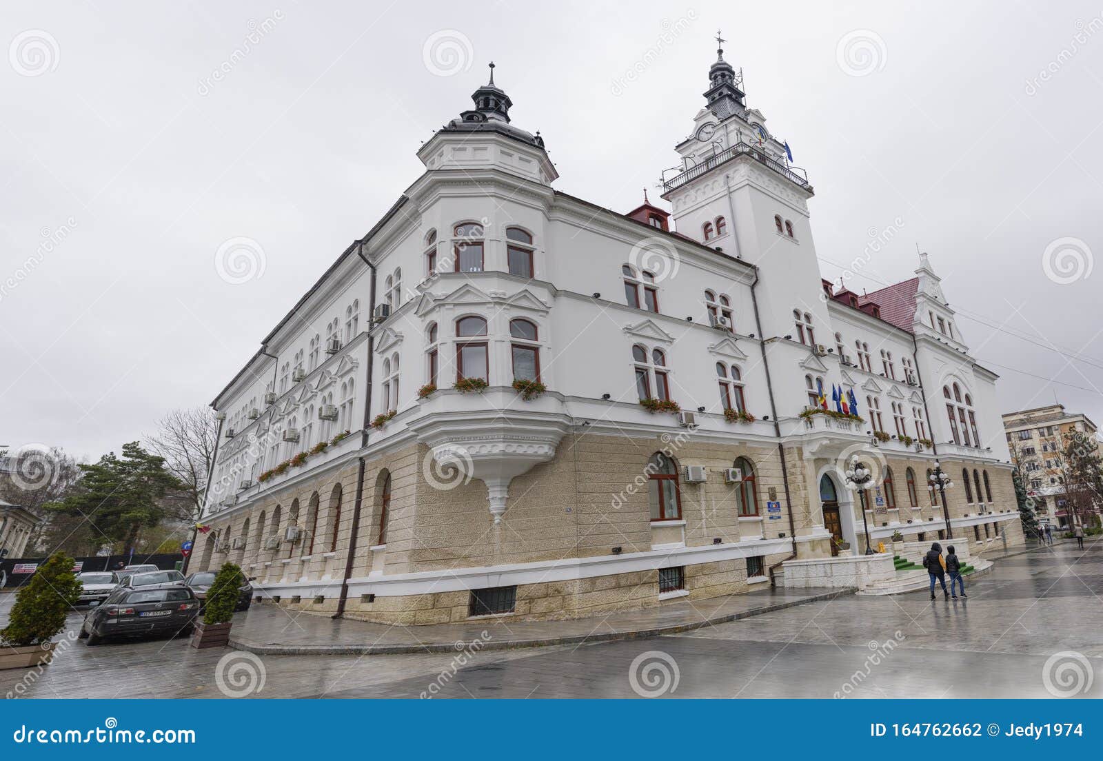 Prefectura Suceava / Obqjfhulxv1vpm - Prefectul de suceava, florin ...