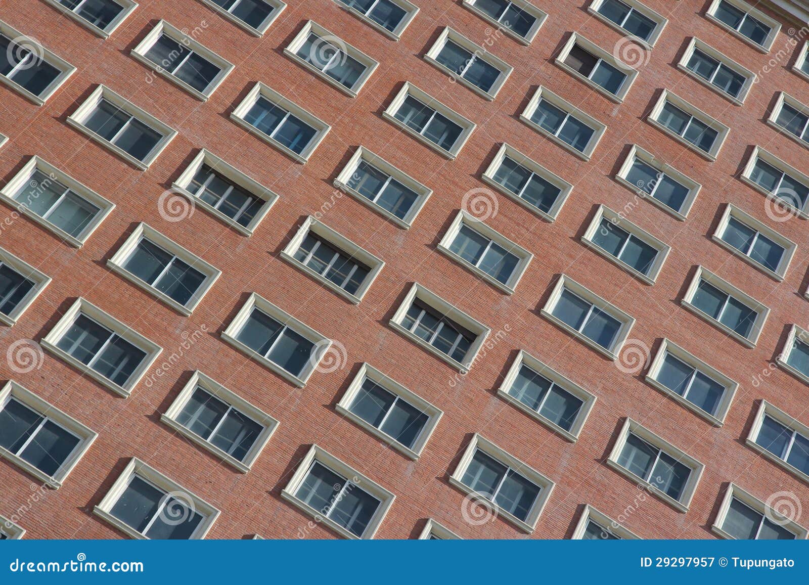 Edificio De Oficinas Genérico Imagen de archivo - Imagen de madrid ...