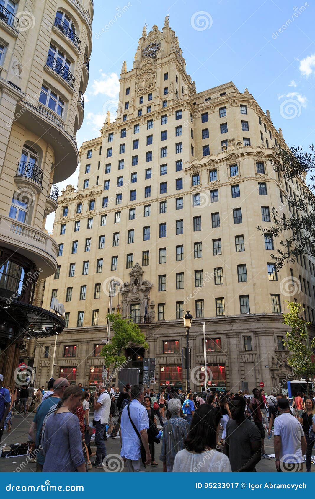 Edificio De Telefonica, Madrid Fotografía editorial - Imagen de ...