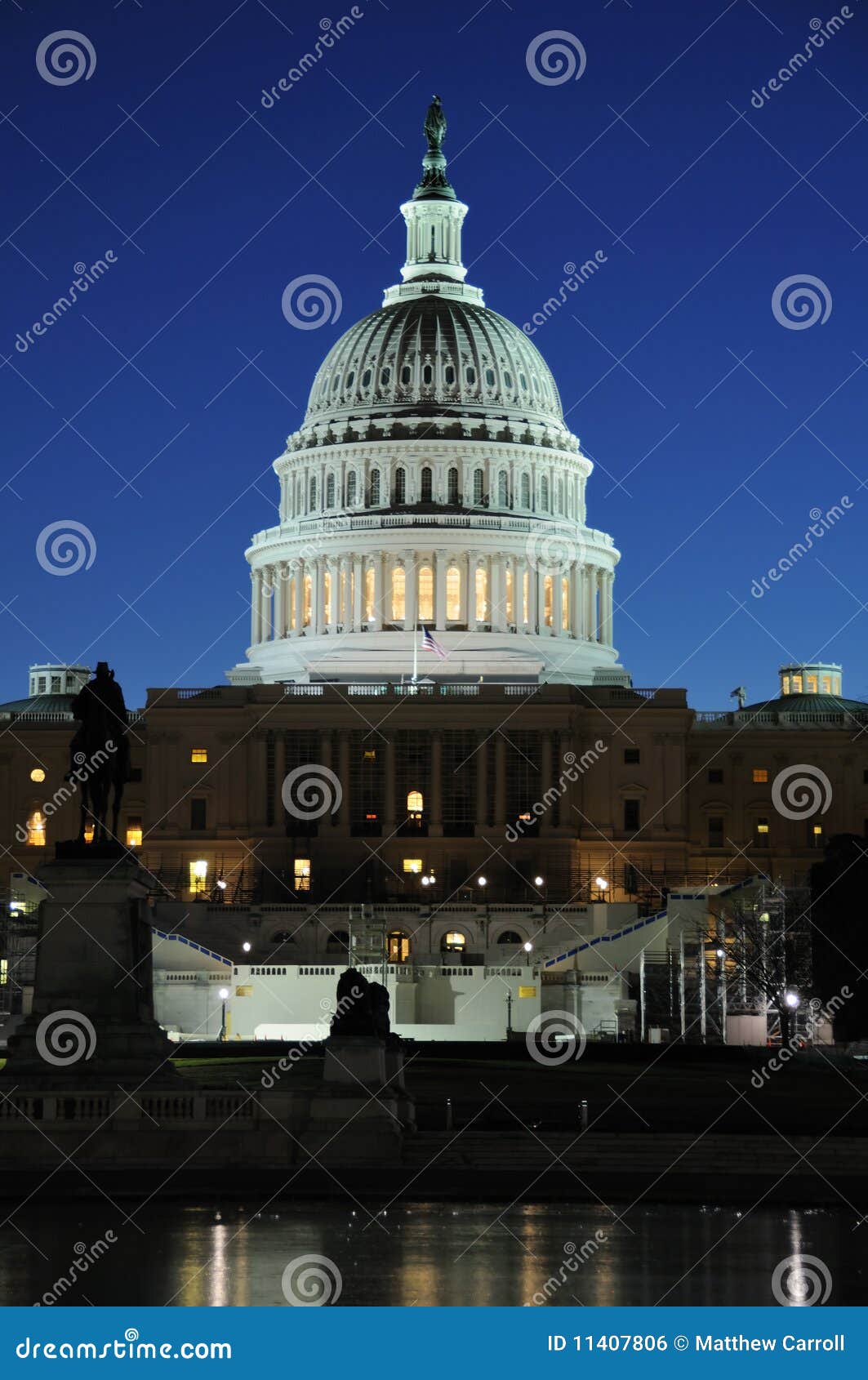 Edificio del capitolio foto de archivo. Imagen de senado - 11407806