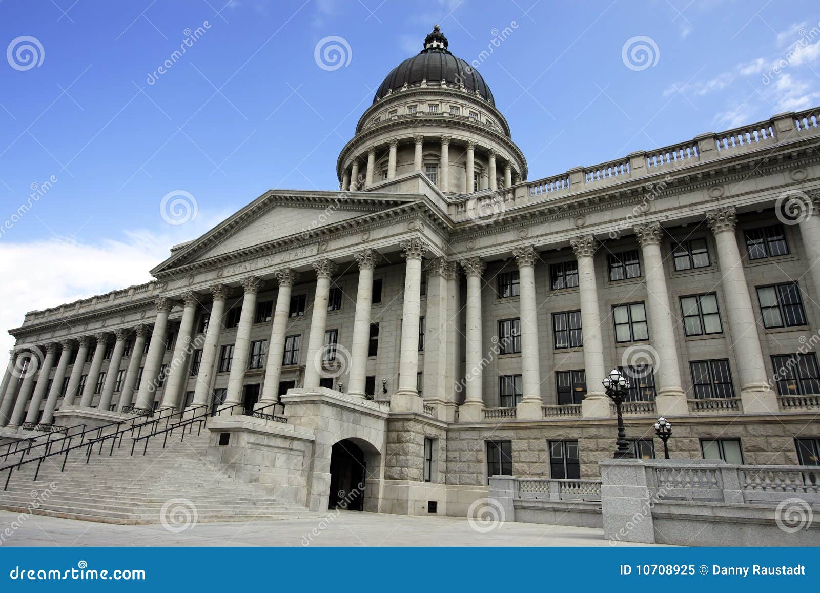 Edificio Del Capitolio Del Estado De Utah Imagen de archivo - Imagen de ...