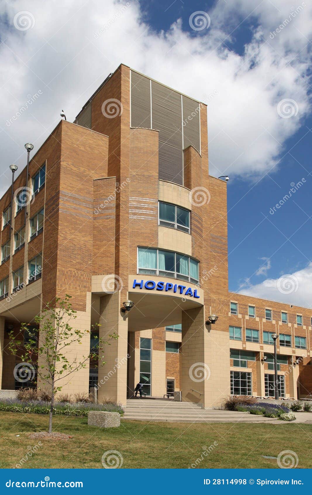 Edificio del hospital foto de archivo. Imagen de exterior - 28114998