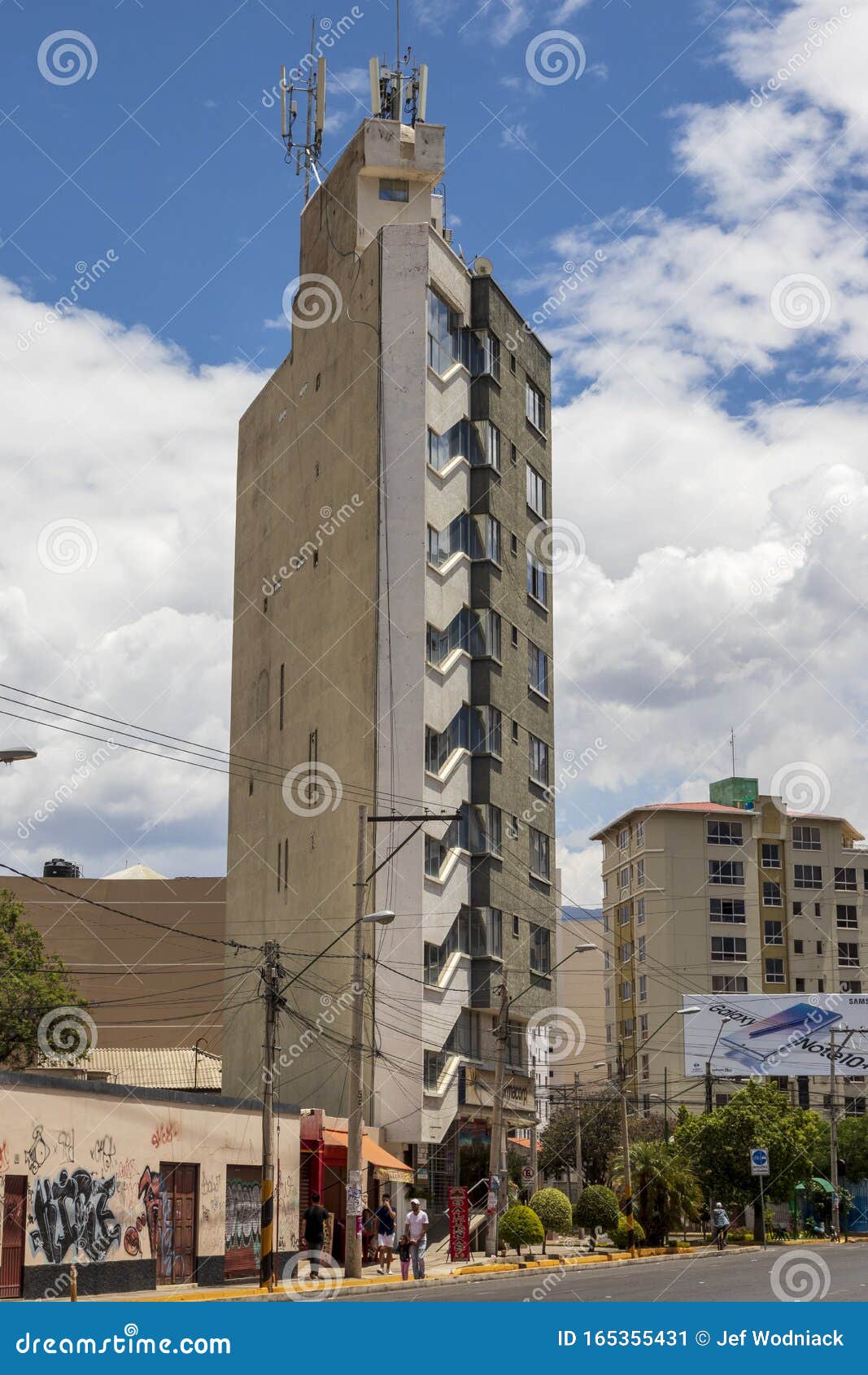 Edificio En Cochabamba Bolivia Foto editorial - Imagen de cuadrado, america: 165355431