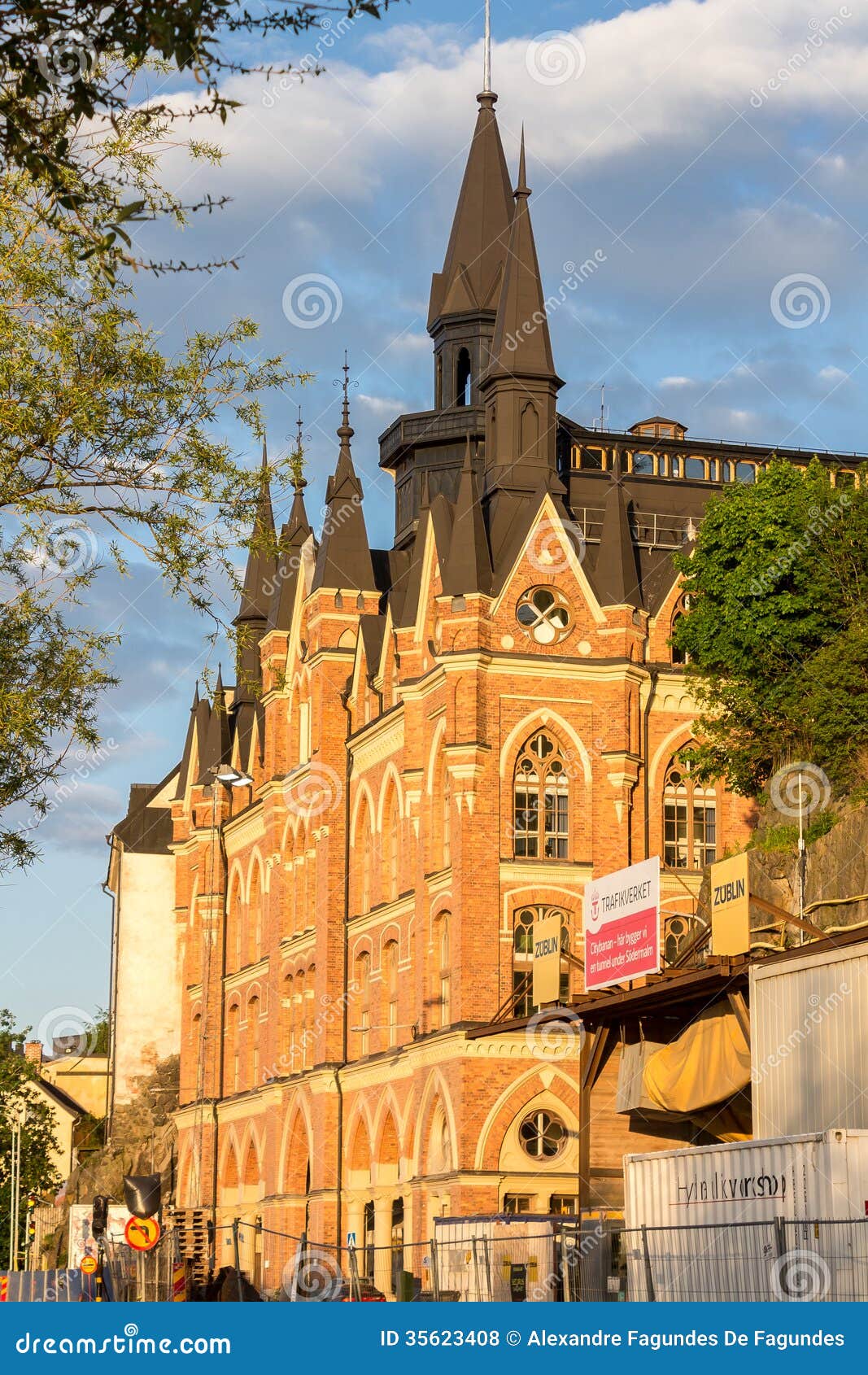 Edificio Histórico De Estocolmo Suecia Foto de archivo editorial ...
