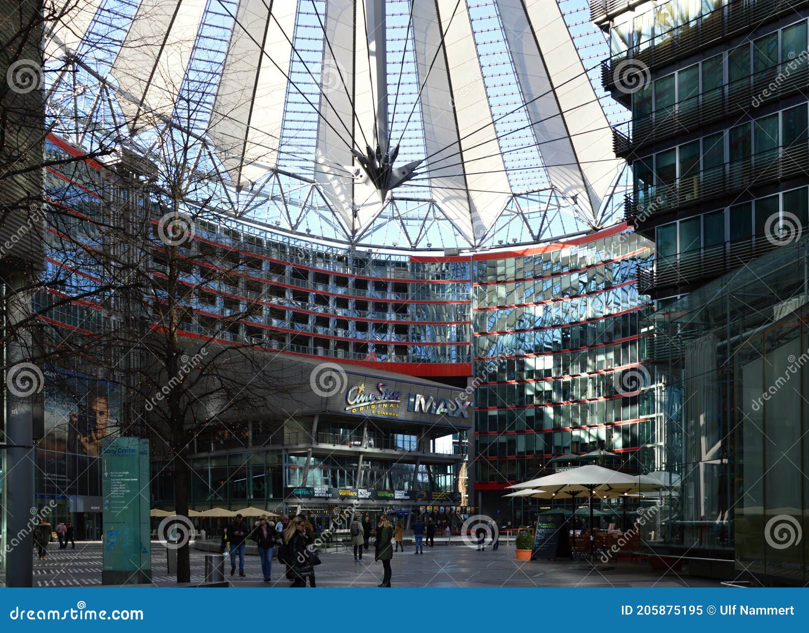 Edificio Moderno En El Barrio De Mitte Berlin Imagen editorial - Imagen ...