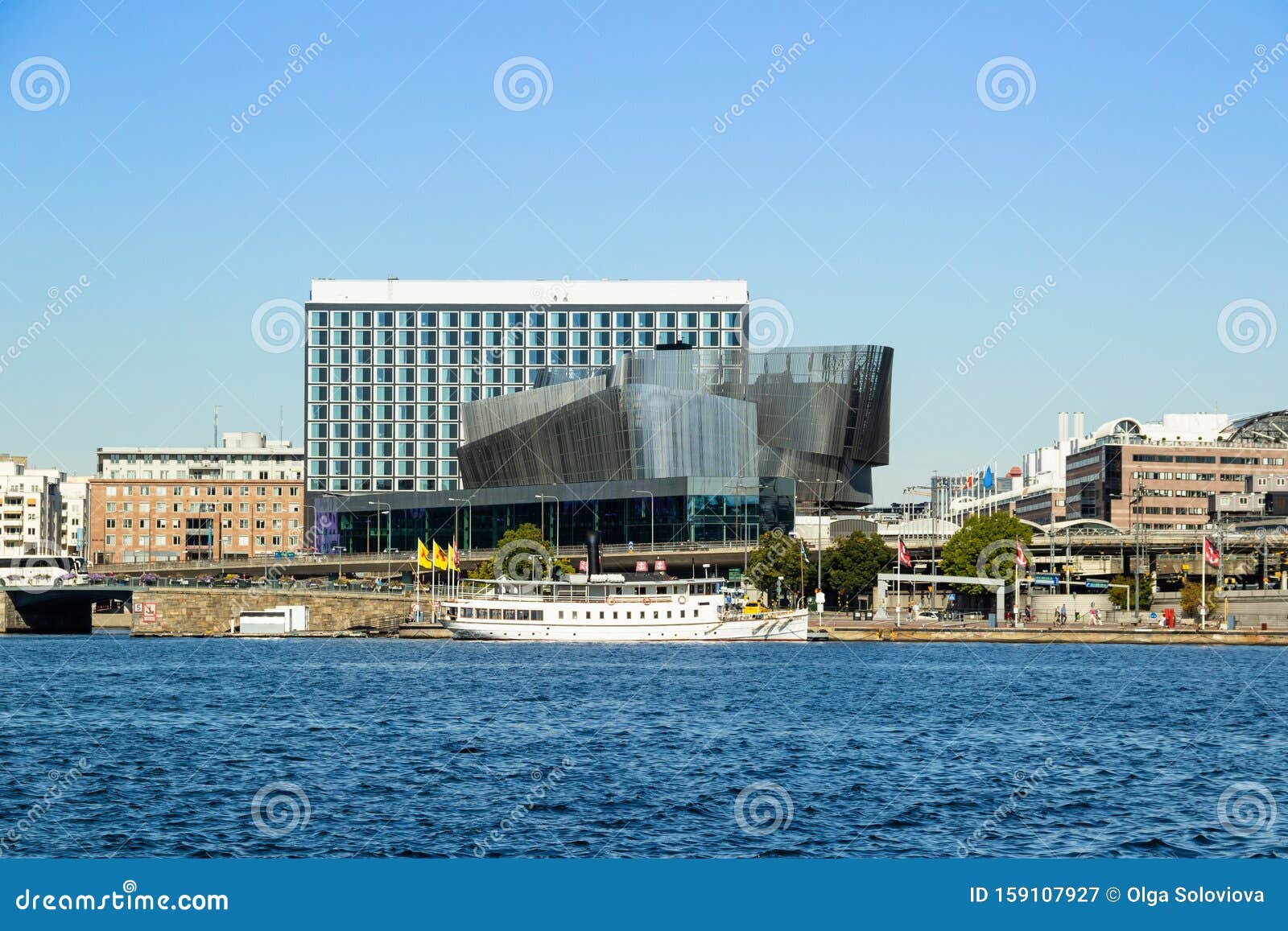 Edificios Modernos De Estocolmo (Suecia) Imagen de archivo - Imagen de ...