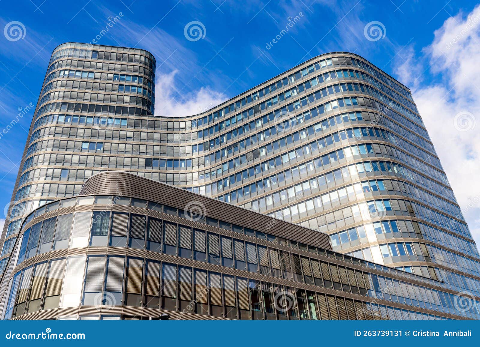 Edificios Modernos De Viena. Imagen de archivo - Imagen de famoso ...