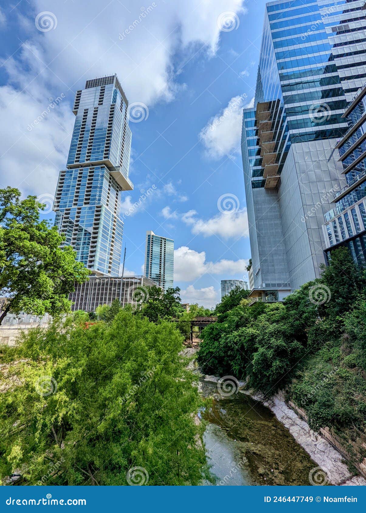 Edificios Modernos En El Centro De Austin Texas Imagen de archivo ...