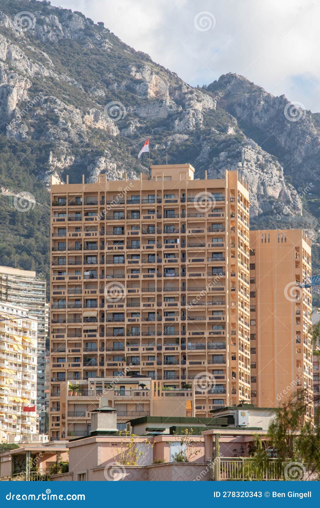 Edificios Residenciales De Monaco Foto de archivo editorial - Imagen de ...