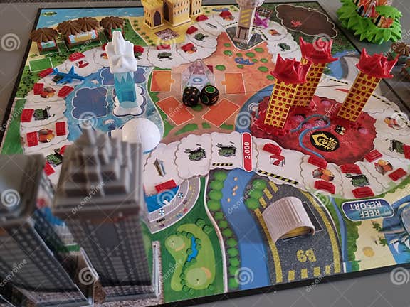 Edificios Y Resorts Del Hotel Tycoon Board Game. Foto de archivo ...