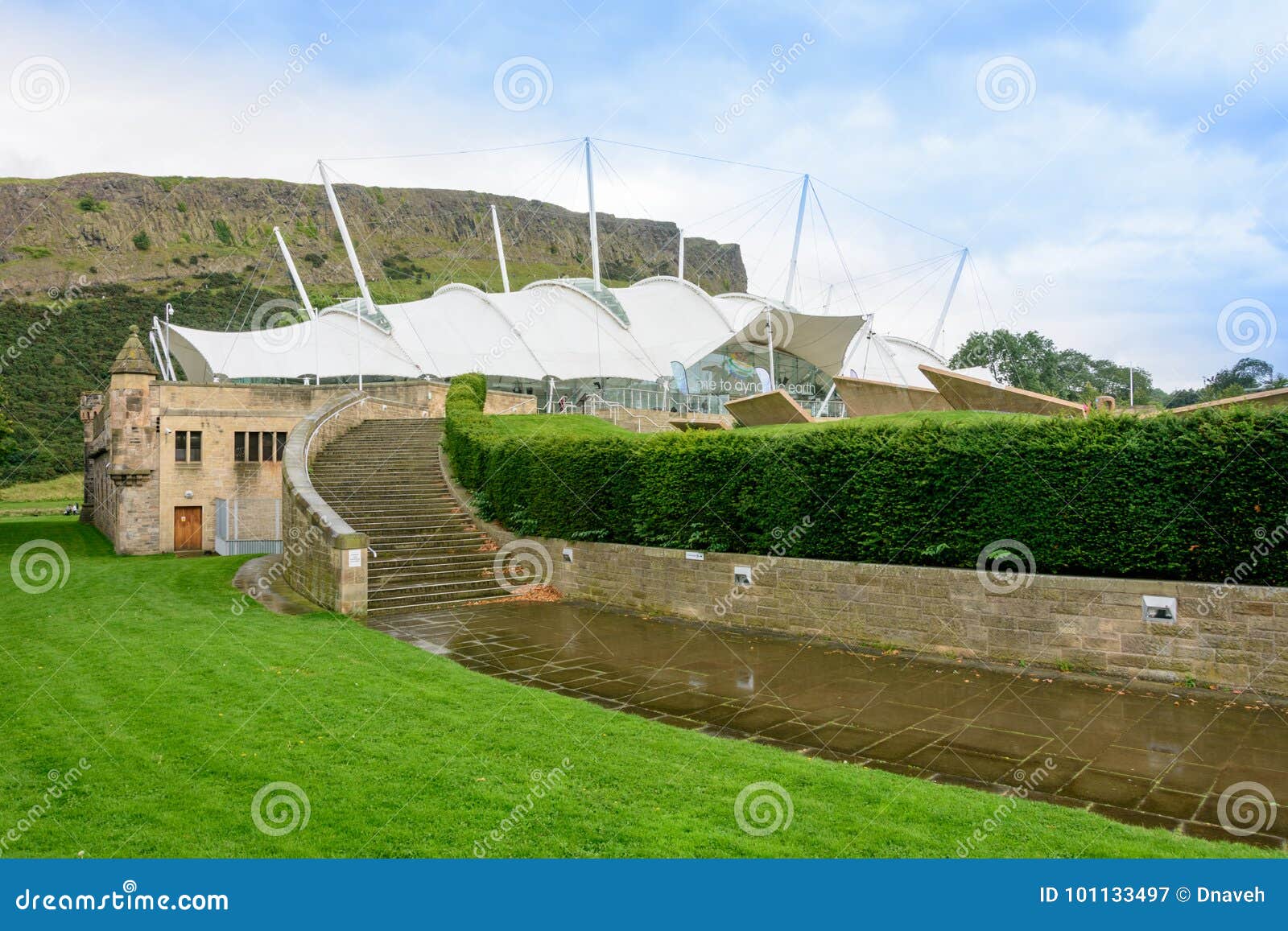 Dynamic Earth in Edinburgh, Scotland Editorial Photography - Image of ...