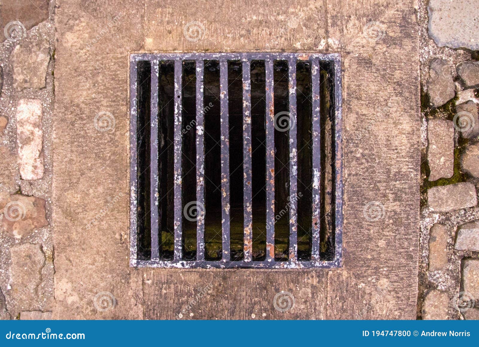 Edinburgh Castle Drain stock photo. Image of grounds - 194747800