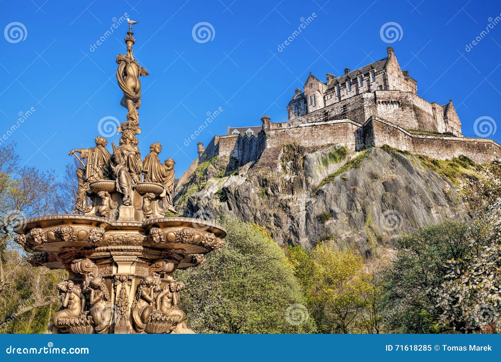 Edinburgh Castle with Fountain in Scotland Stock Image - Image of blue ...