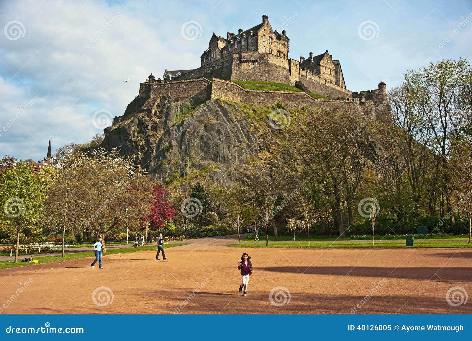 Edinburgh Castle in Spring editorial image. Image of capital - 40126005